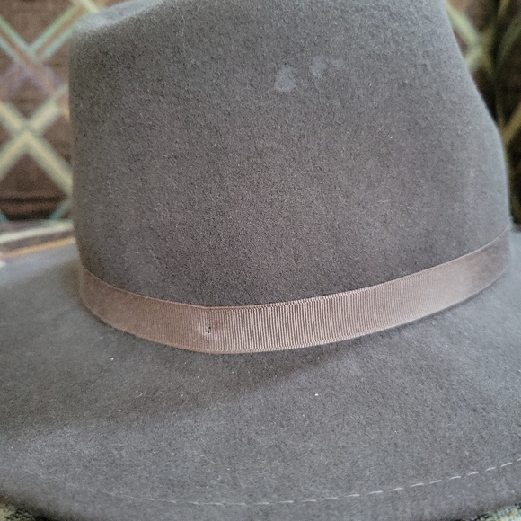 Country Gentleman | Accessories | Country Gentleman Medium Wilton ...